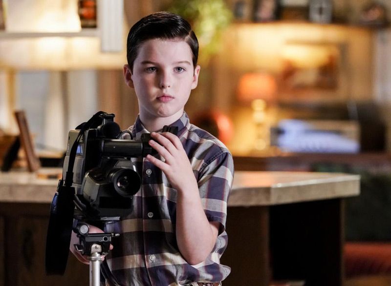 Young Sheldon: Young Sheldon : Bild Iain Armitage - 127 von 275 ...