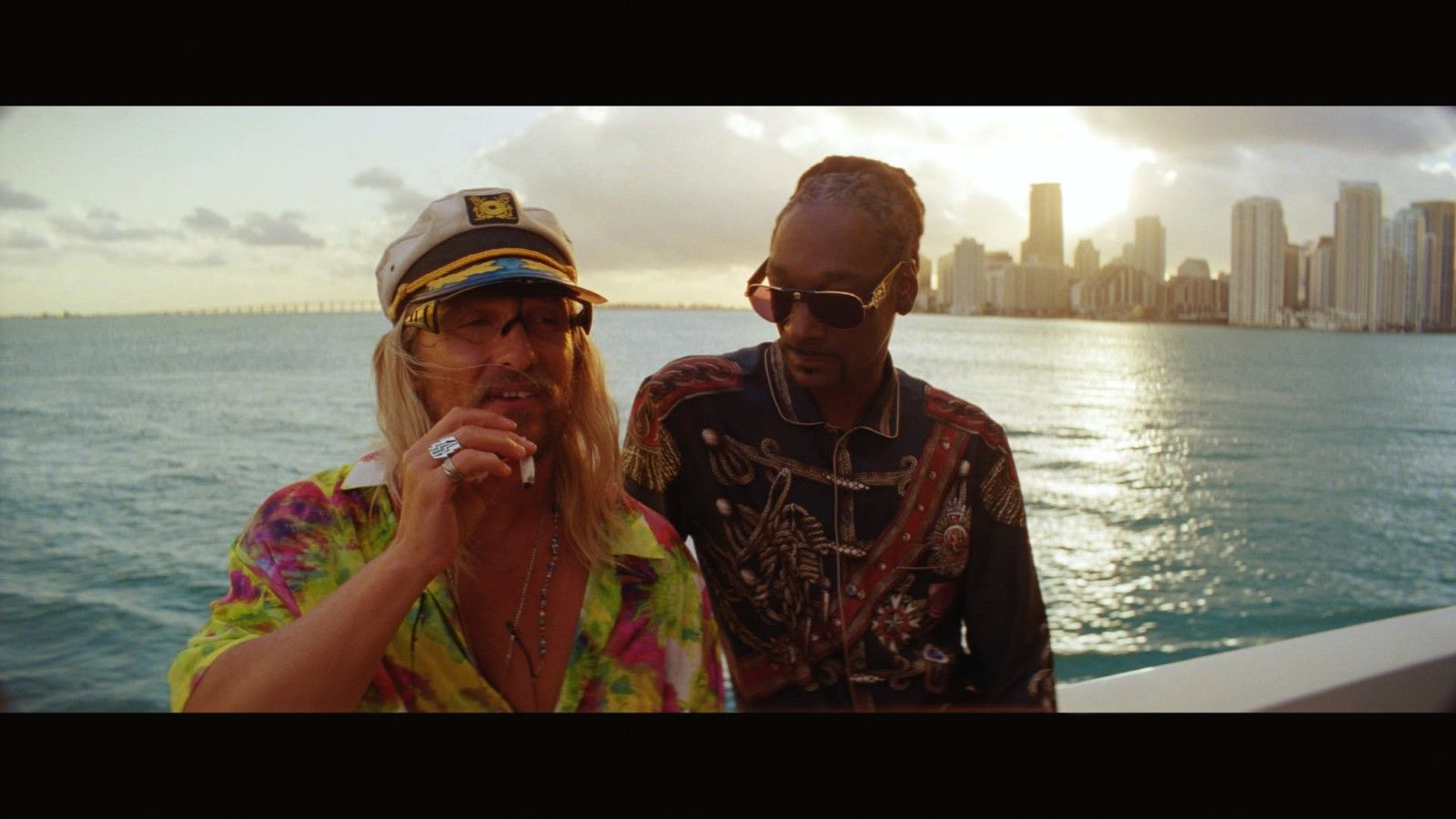 Bild zu Snoop Dogg - Beach Bum : Bild Snoop Dogg, Matthew McConaughey ...
