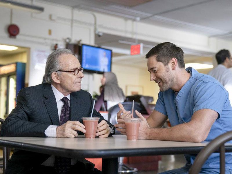 New Amsterdam: New Amsterdam : Bild Ryan Eggold, Ron Rifkin - 190 von ...