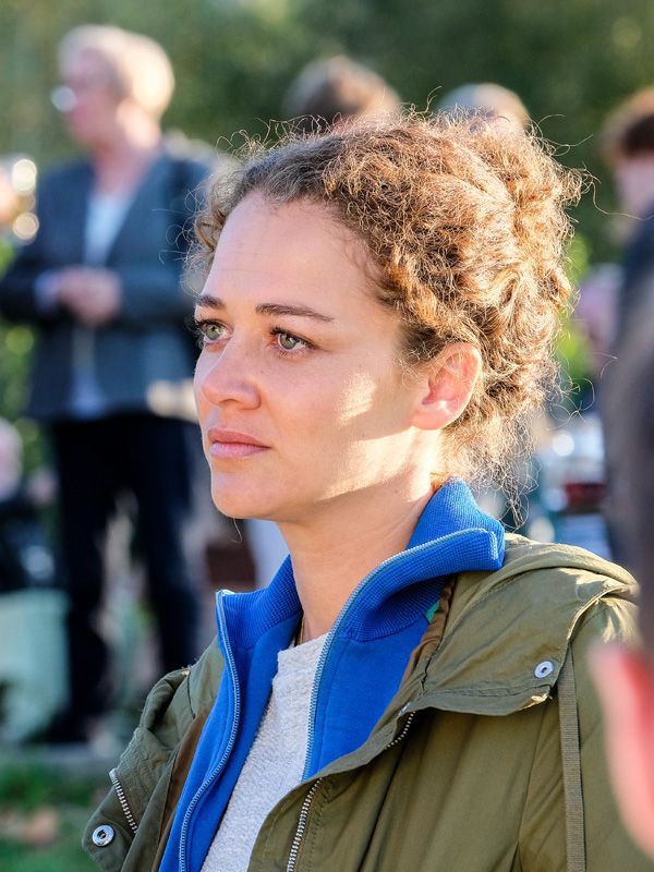 Tonio & Julia - Schulden und Sühne - Film 2019 - FILMSTARTS.de