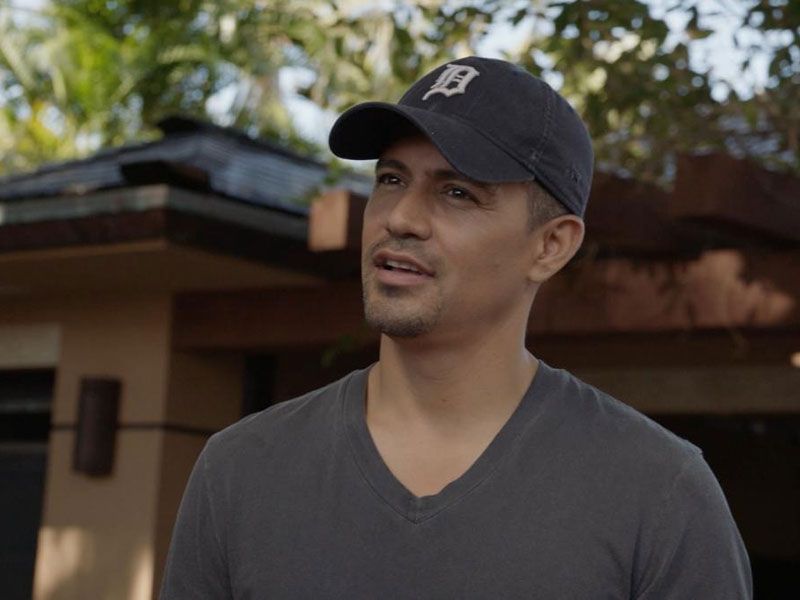Bild zu Jay Hernandez - Magnum, P.I. (2018) : Bild Jay Hernandez - Foto ...