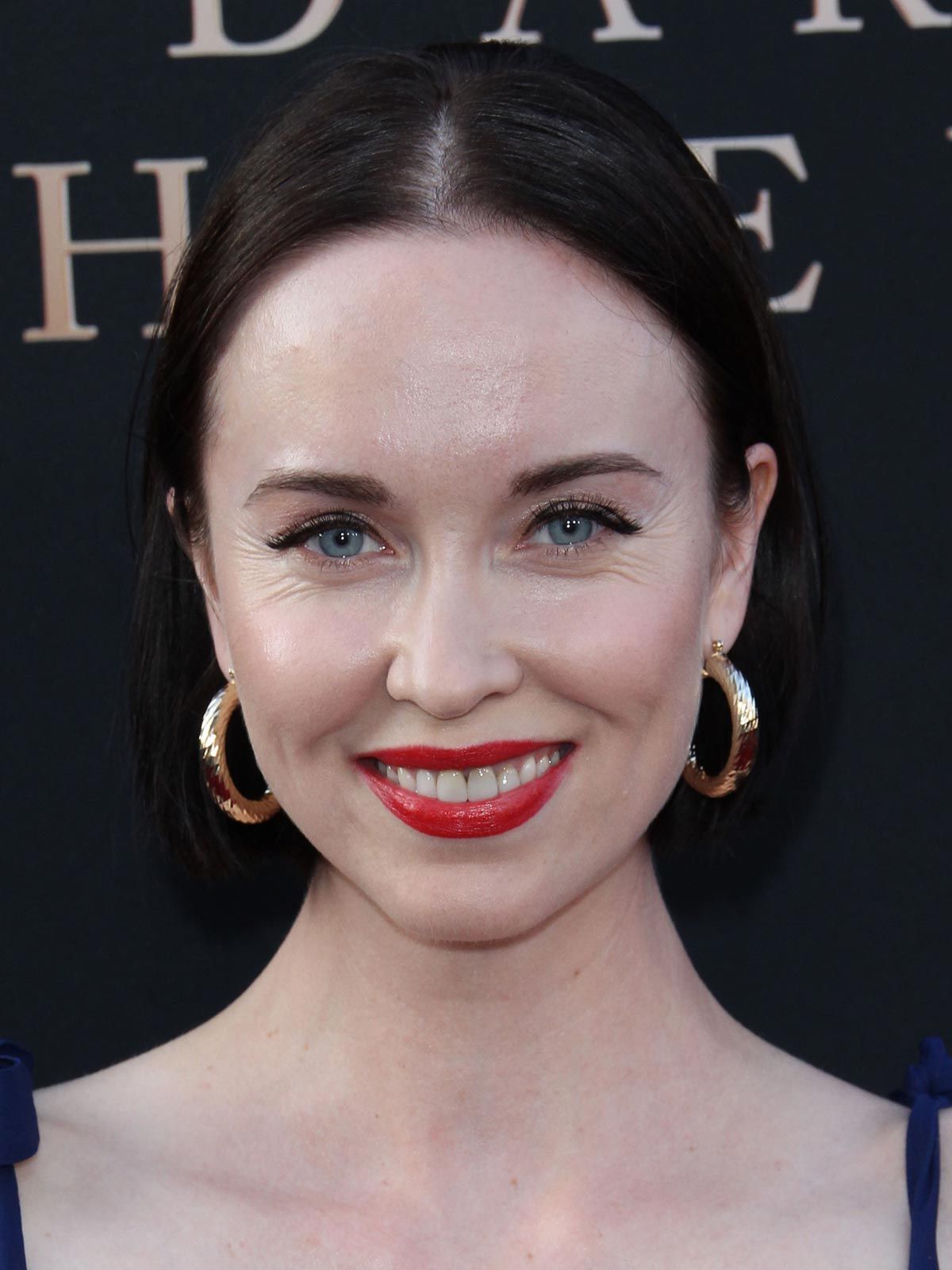 Elyse Levesque : ihre Filme und Serien im Stream - FILMSTARTS.de