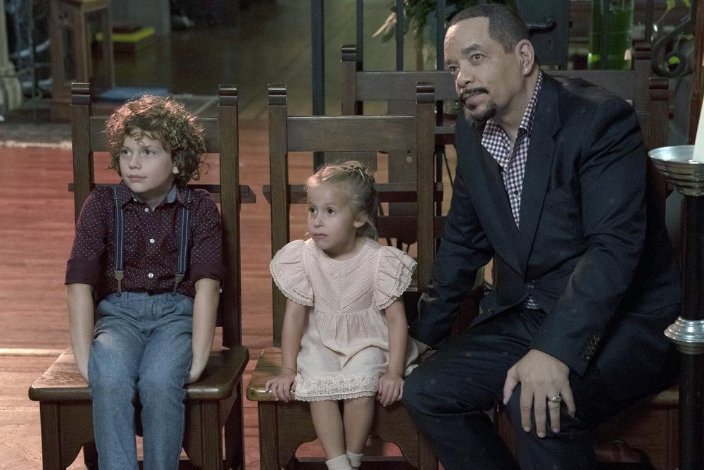 Bild zu Ryan Buggle - Law & Order: Special Victims Unit : Bild Ice-T ...