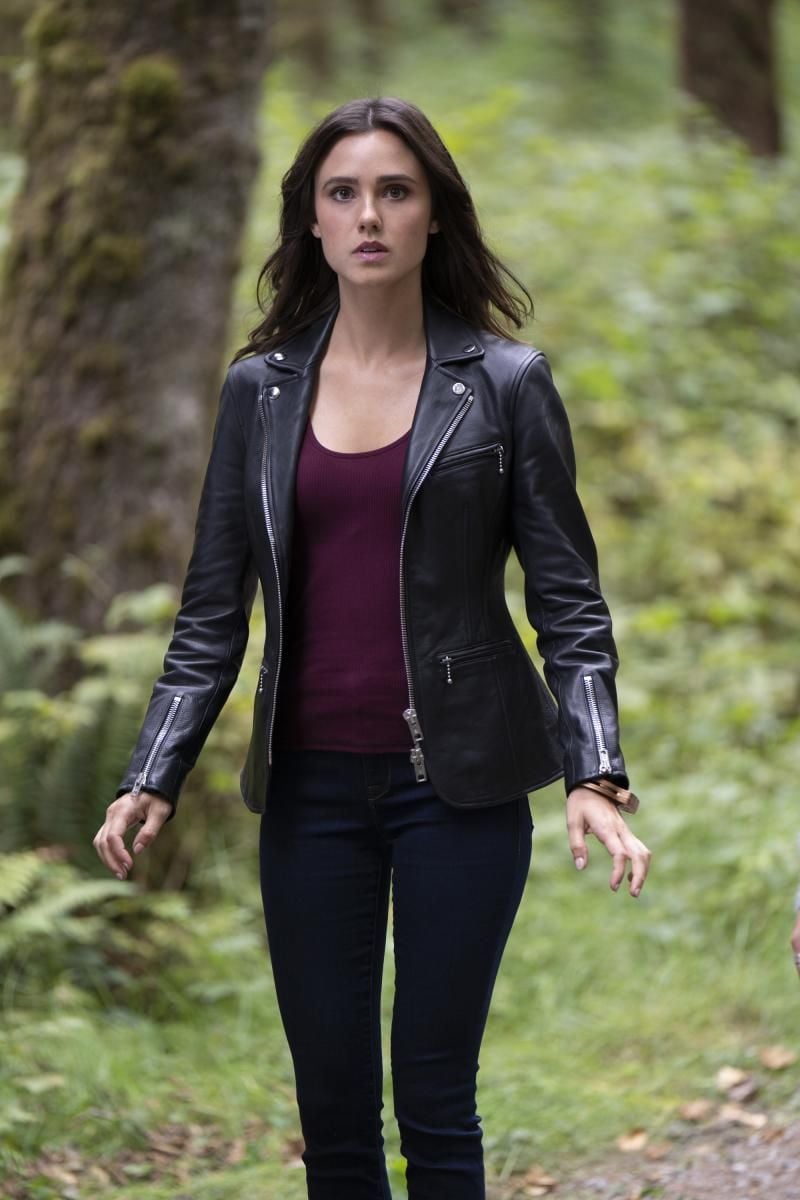 Bild zu Poppy Drayton - Charmed : Bild Poppy Drayton - Foto 10 von 32 ...