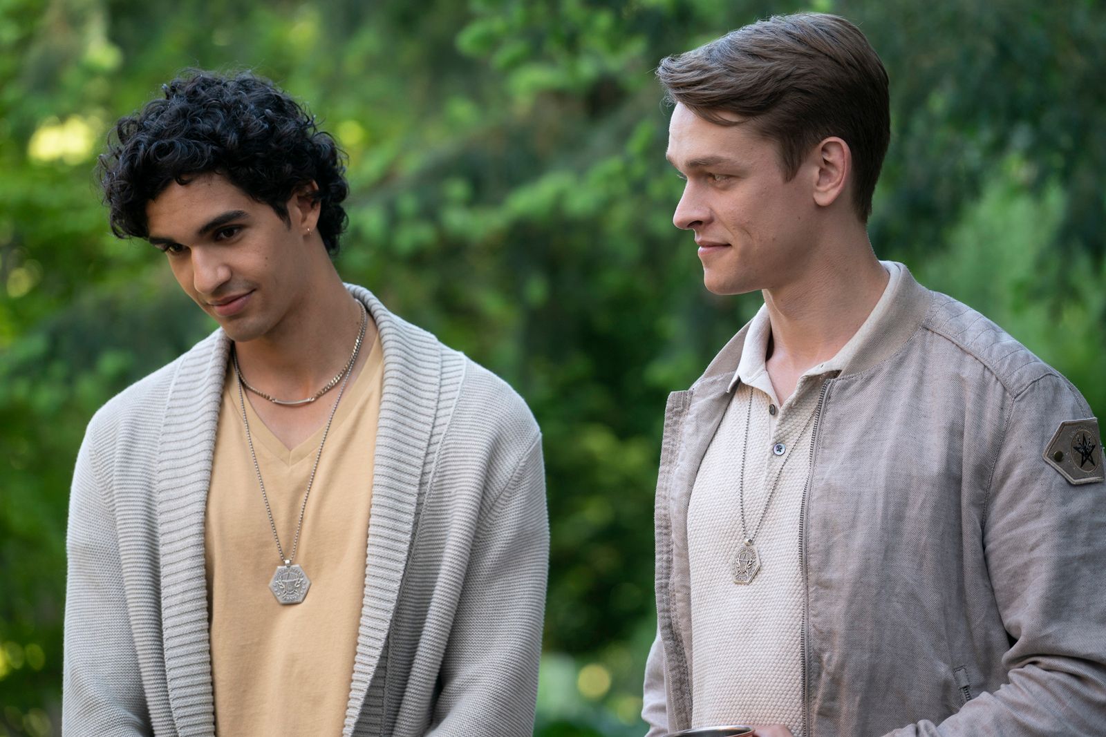 Bild zu Thomas Elms - Motherland: Fort Salem : Bild Thomas Elms ...