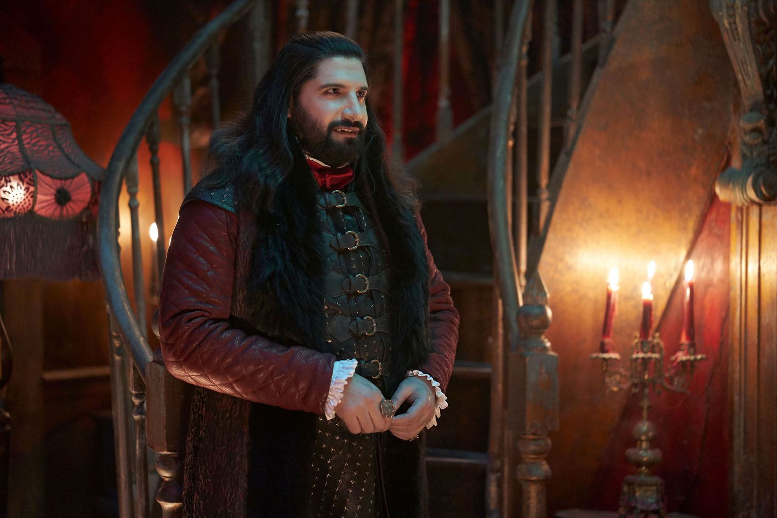 What We Do In The Shadows: What We Do In The Shadows : Bild Kayvan ...