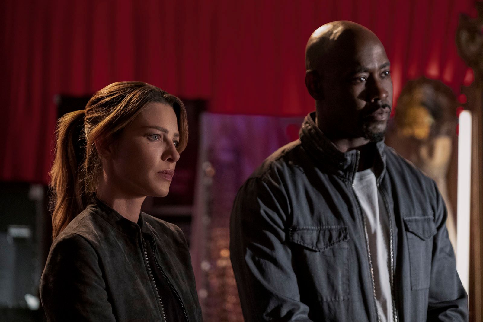 Poster Lucifer staffel 5 - Poster 29 von 399 - FILMSTARTS.de