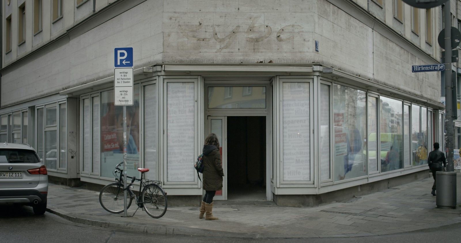 Foto zum Film Displaced - Bild 4 auf 5 - FILMSTARTS.de