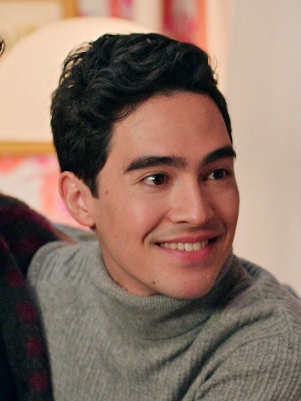 Troy Iwata - FILMSTARTS.de