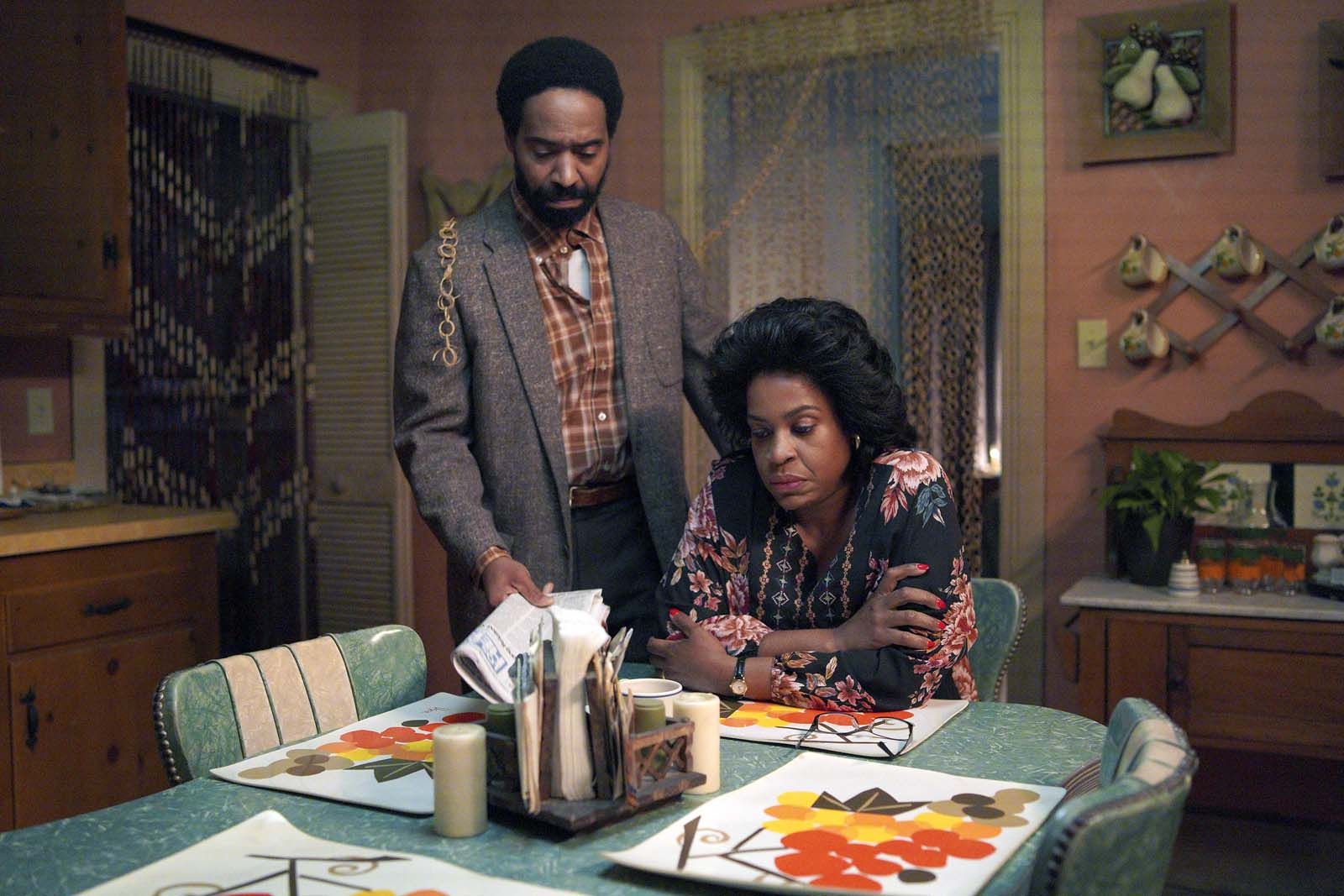 Bild zu Kevin Carroll - Snowfall : Bild Damson Idris, Kevin Carroll ...