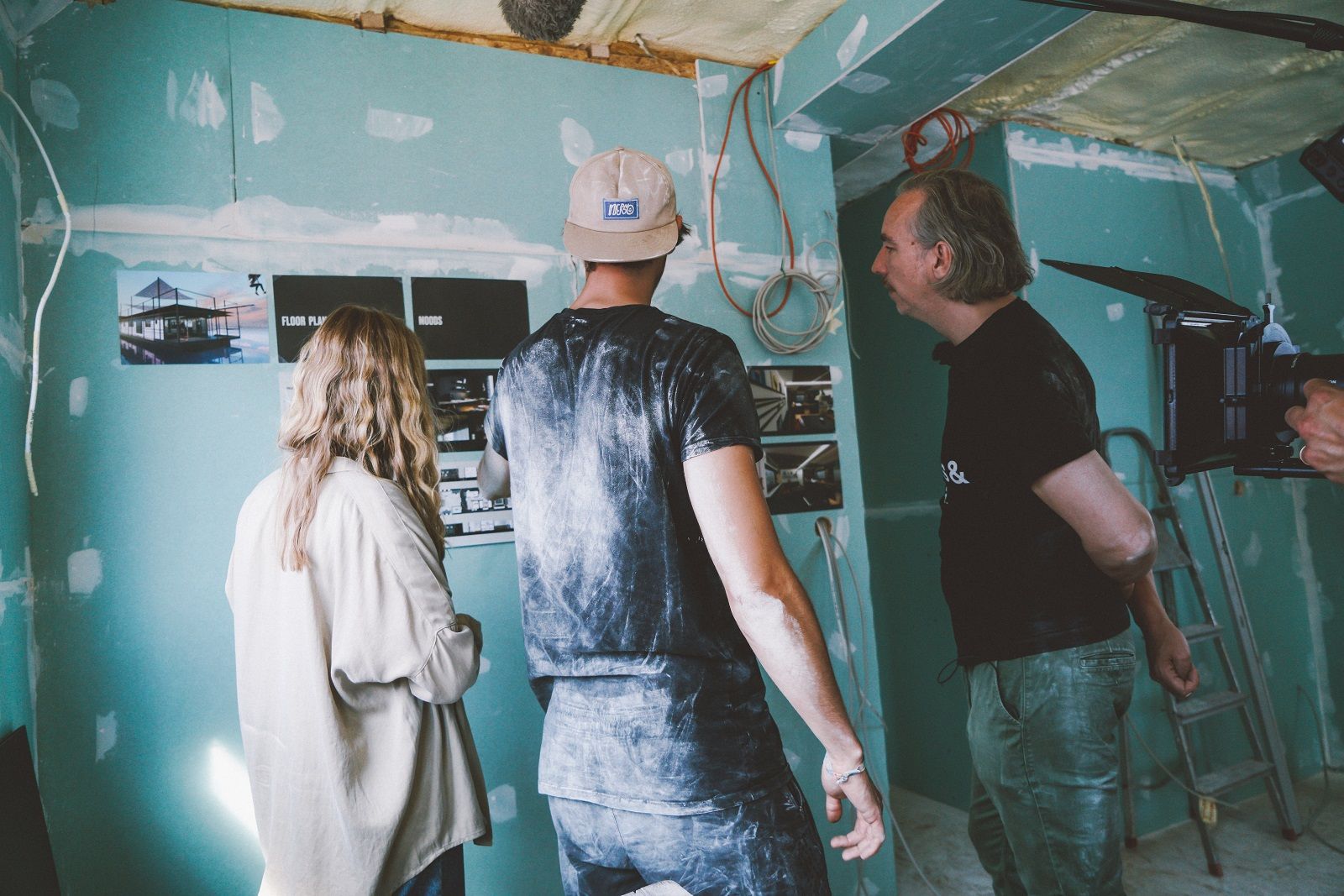 Das Hausboot: Bild Olli Schulz, Fynn Kliemann - 3 von 11 - FILMSTARTS.de