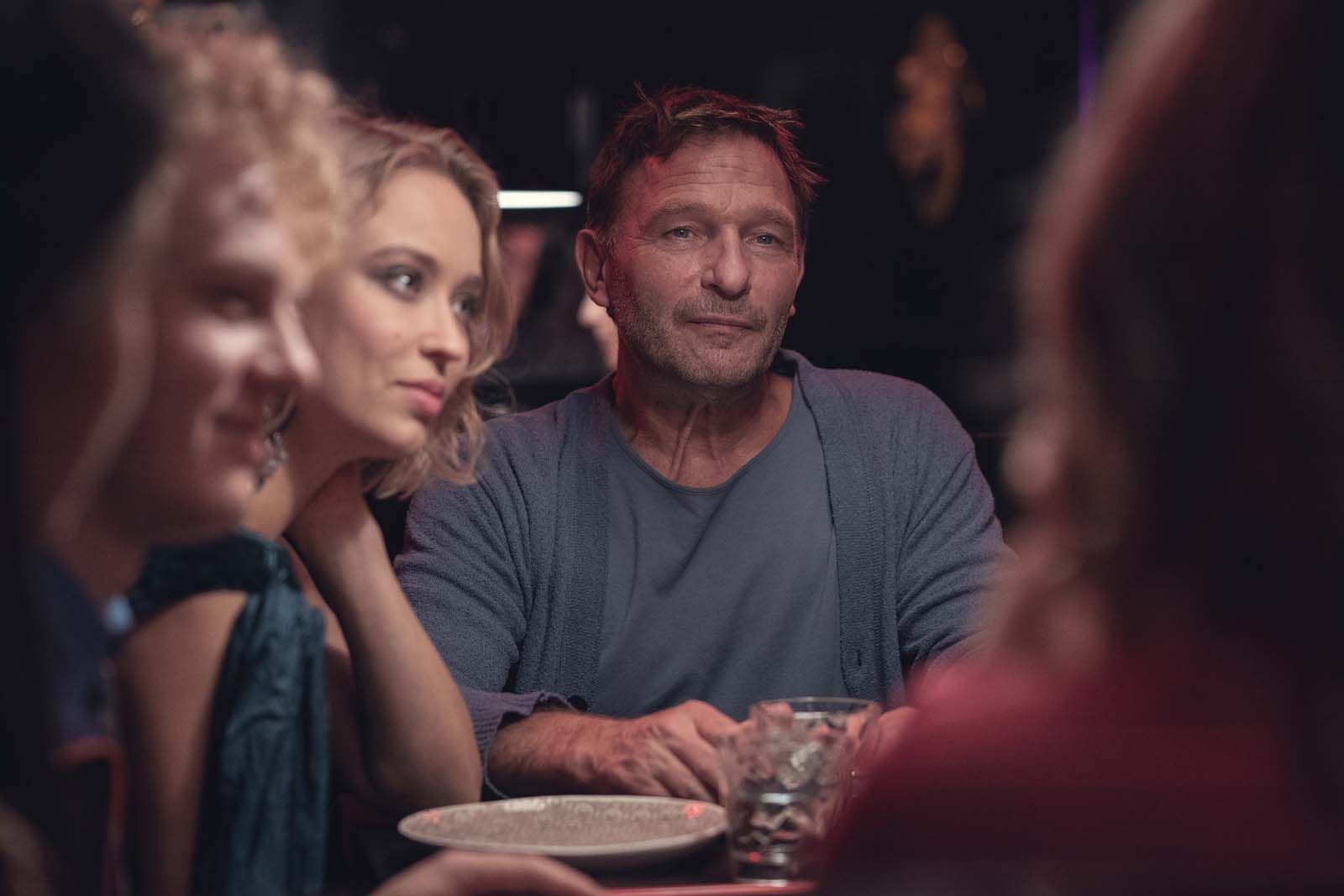 Biohackers: Bild Thomas Kretschmann, Caro Cult, Sebastian Jakob ...