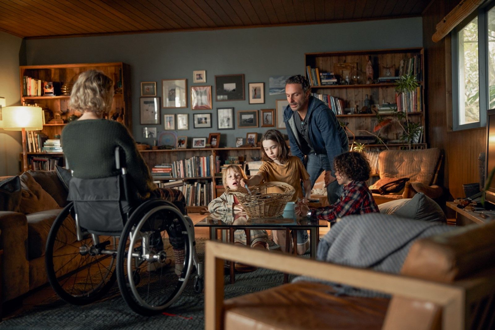 Bild zu Andrew Lincoln - Beflügelt – Ein Vogel namens Penguin Bloom ...