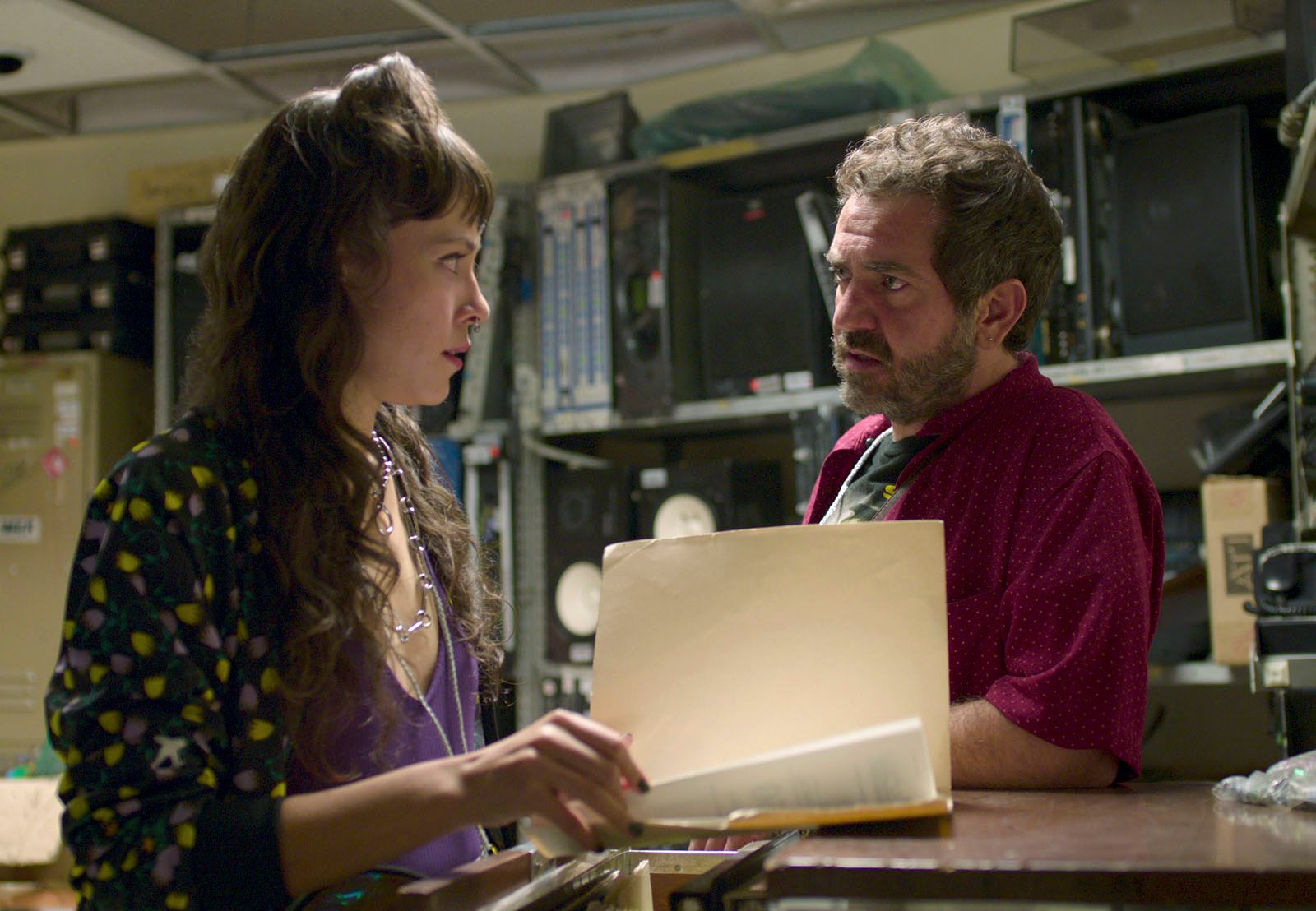 Everything Will be Fine: Bild Flavio Medina, Lucía Uribe Bracho - 1 von ...