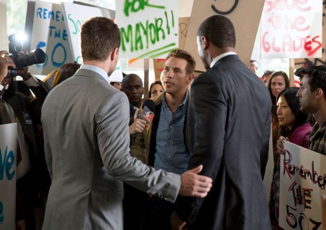 Arrow: Arrow : Bild Kevin Alejandro - 1042 von 1200 - FILMSTARTS.de