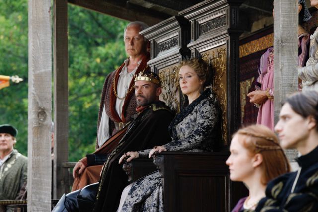 Reign: Reign : Bild Megan Follows, Alan Van Sprang - 468 von 512 ...
