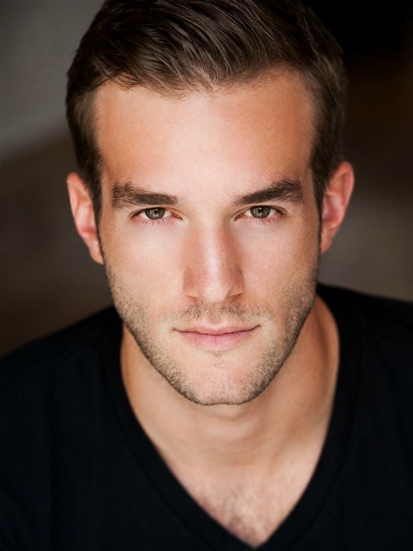 Filmografie von Andy Favreau - FILMSTARTS.de