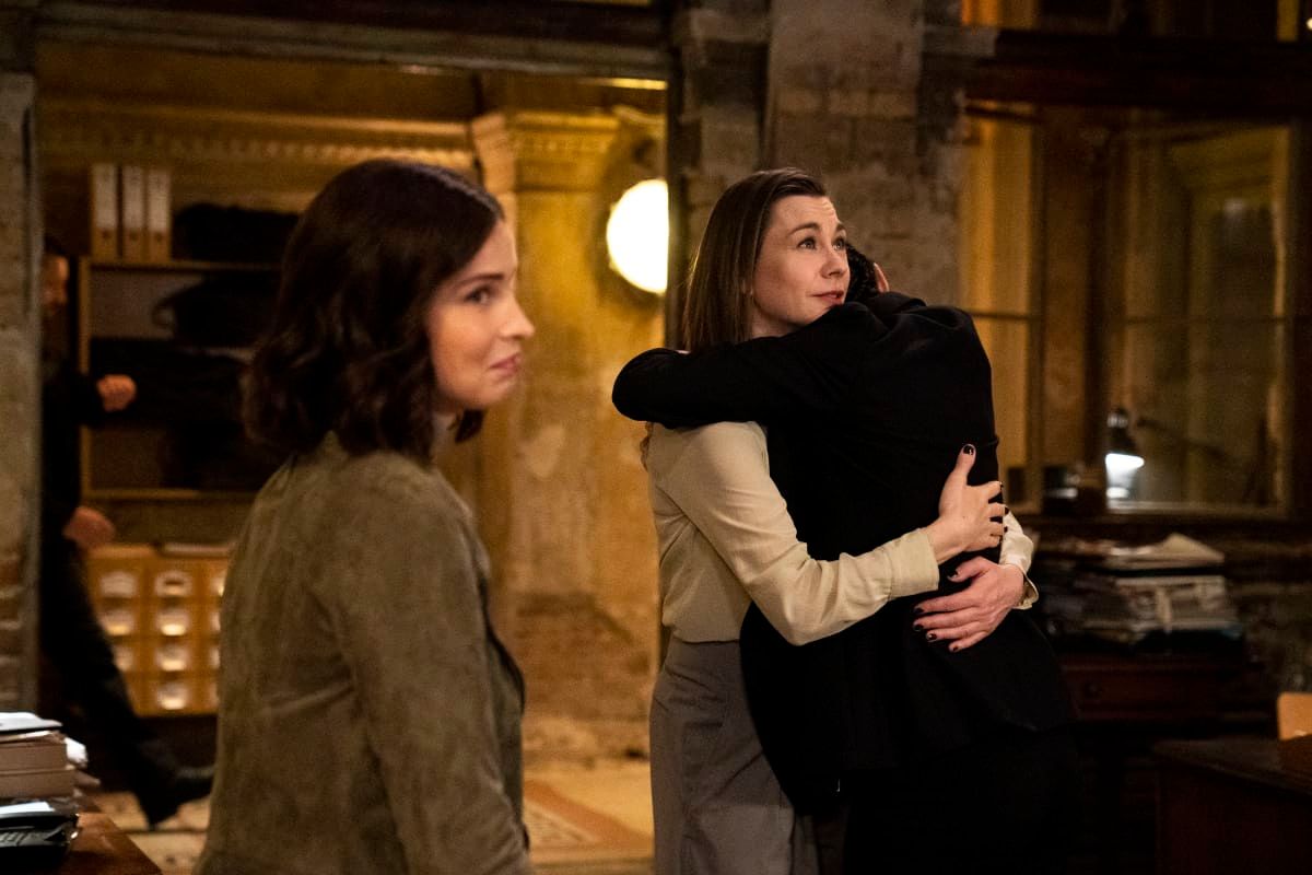 FBI: International: FBI: International : Bild Christiane Paul, Heida ...