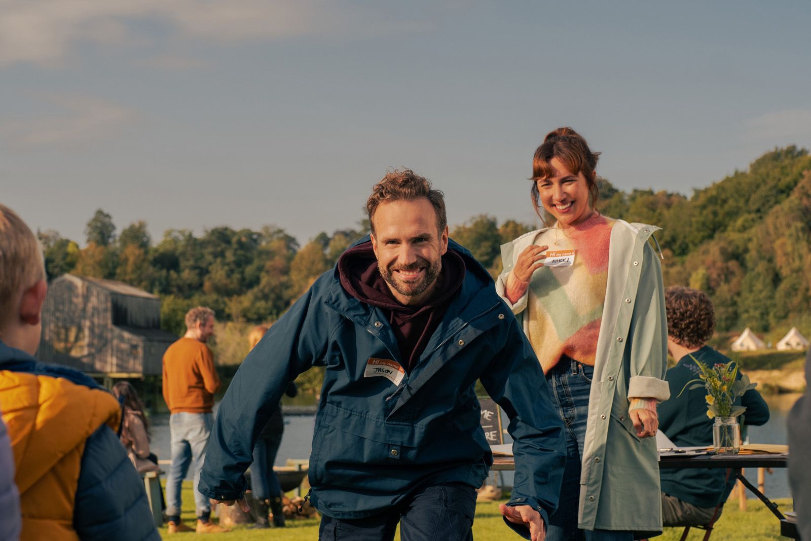 Trying: Trying : Bild Esther Smith, Rafe Spall - 11 von 53 - FILMSTARTS.de