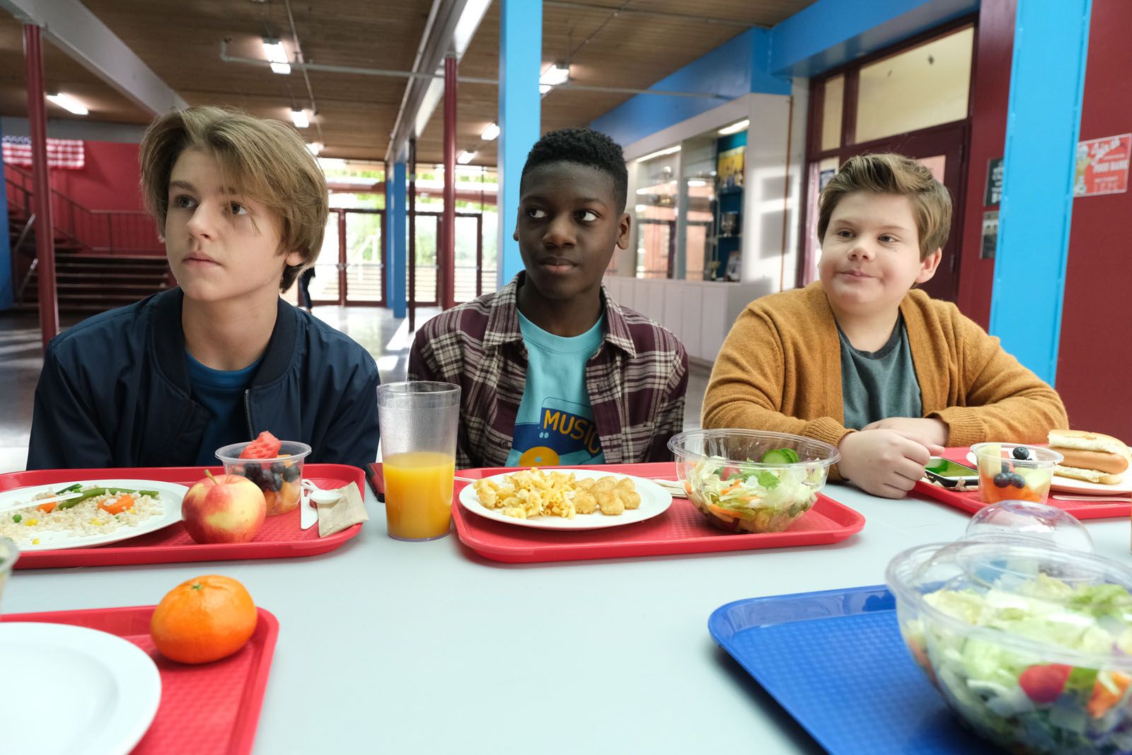 Bild zu Maxwell Simkins - Bild Kiefer O'Reilly, Maxwell Simkins, De’Jon ...