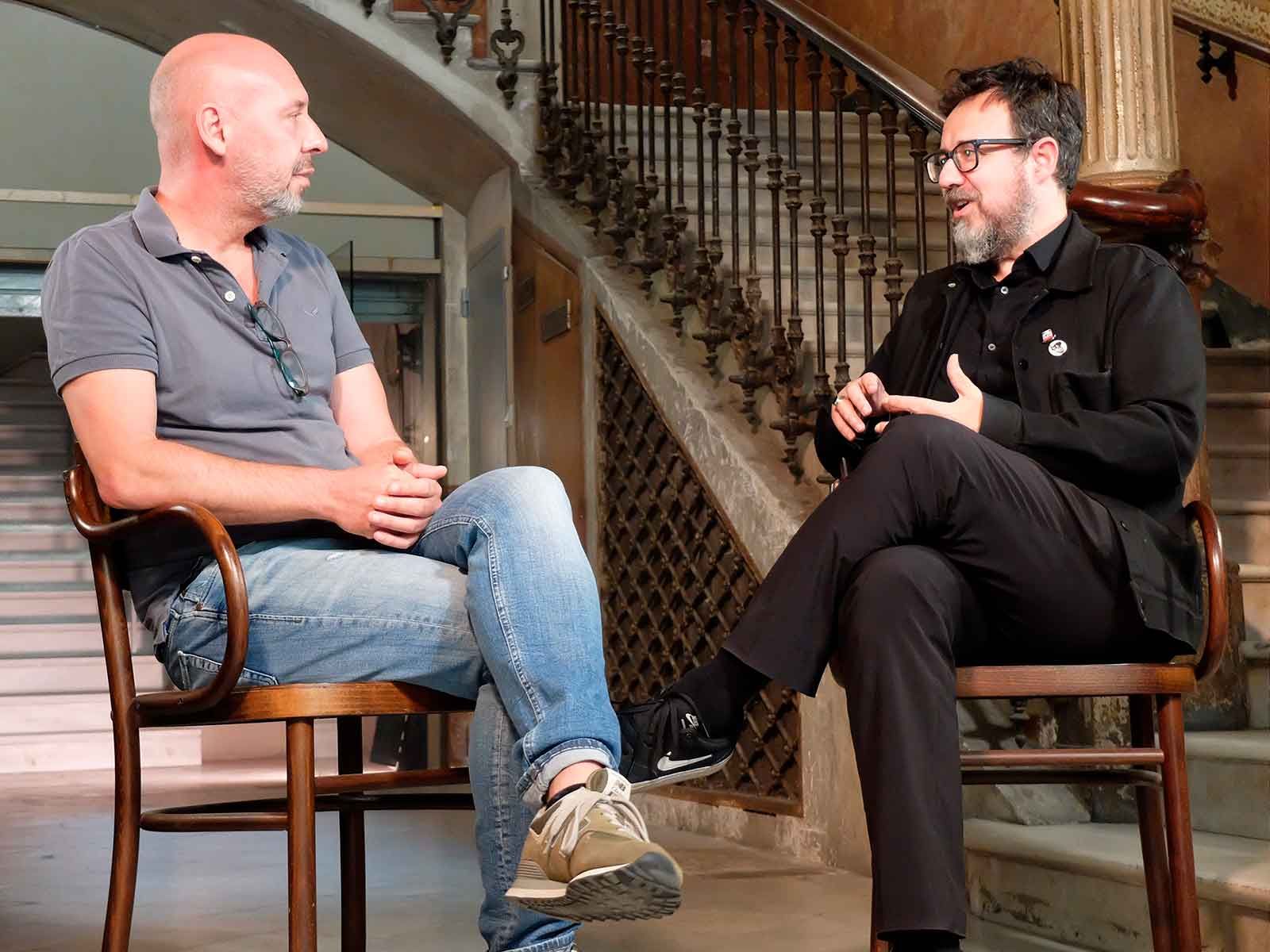 Bild zu Paco Plaza - [REC] Terror sin pausa : Bild Jaume Balagueró ...