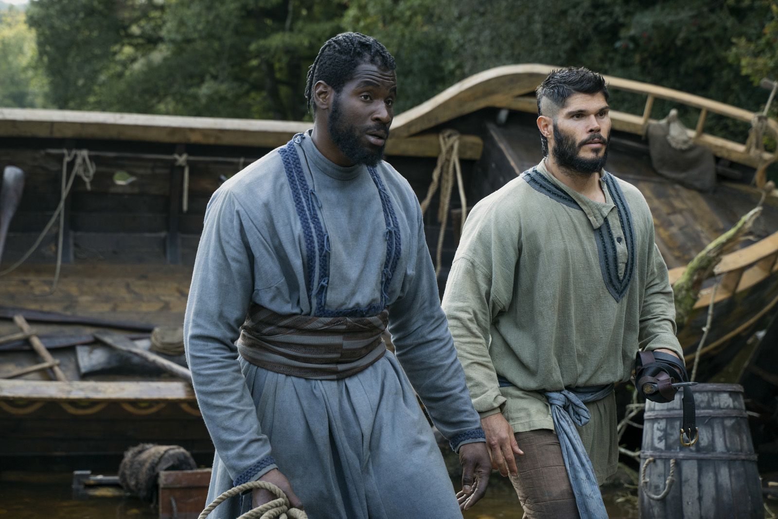Vikings: Valhalla: Vikings: Valhalla : Bild Taylor James, Kayode Akinyemi - 7 von 40 - FILMSTARTS.de