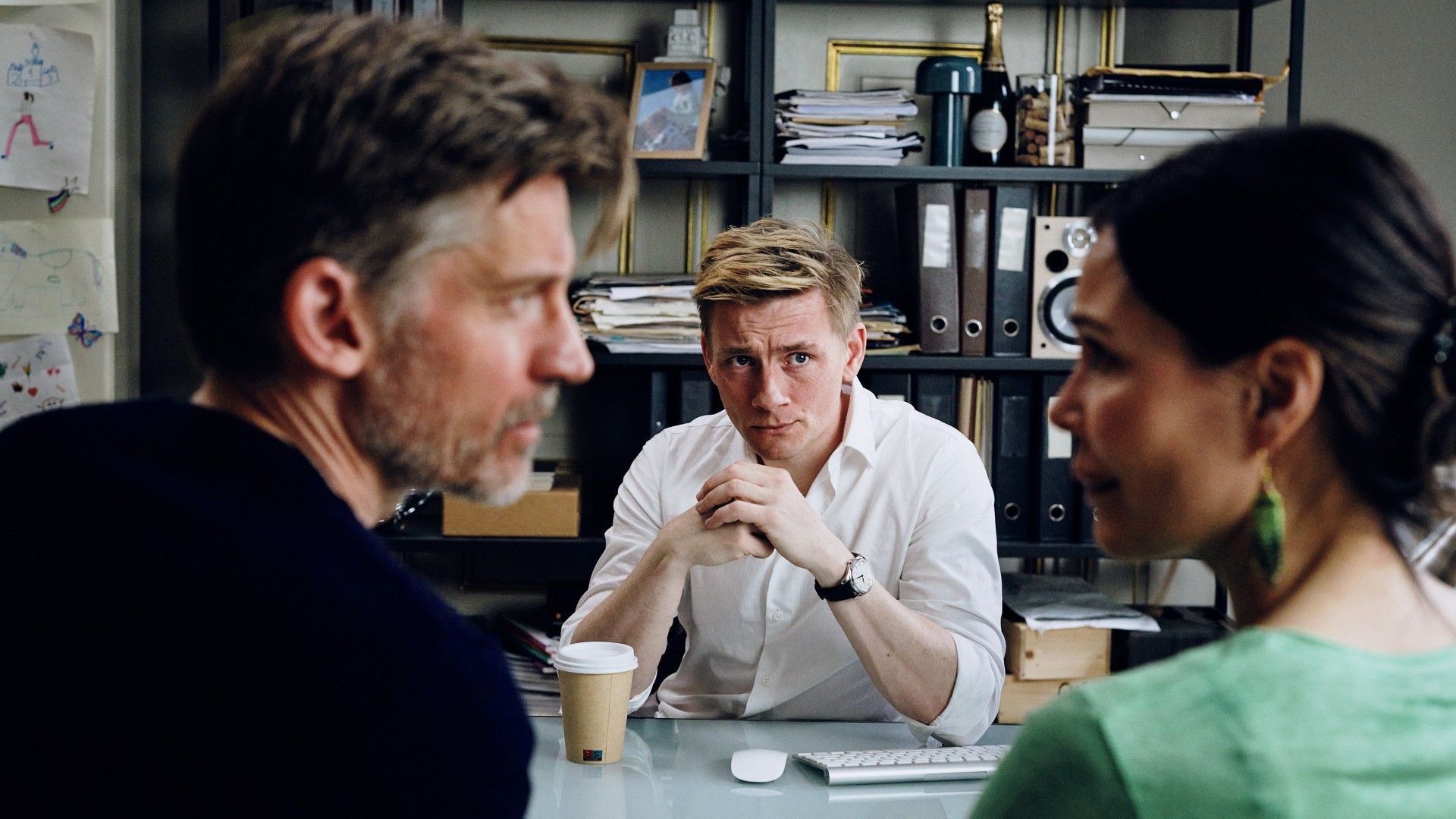 Bildergalerie Agent - Bild 2 von 9 - FILMSTARTS.de