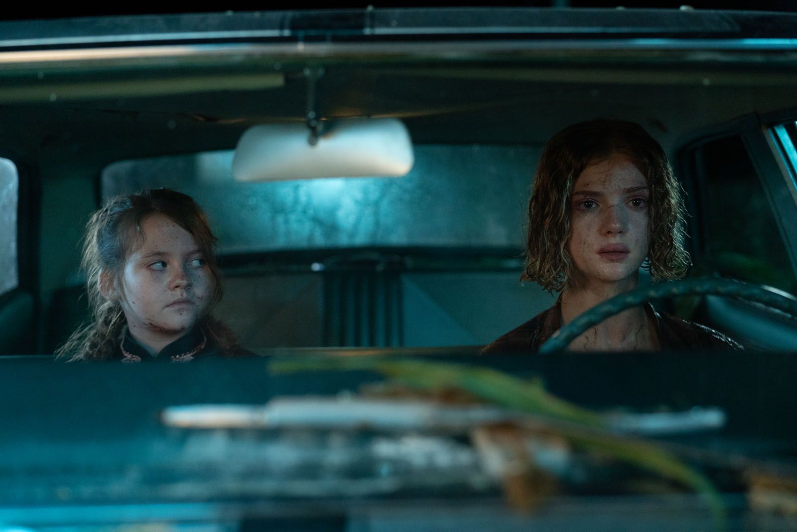 Bild zu Kate Moyer - Kinder des Zorns : Bild Elena Kampouris, Kate ...