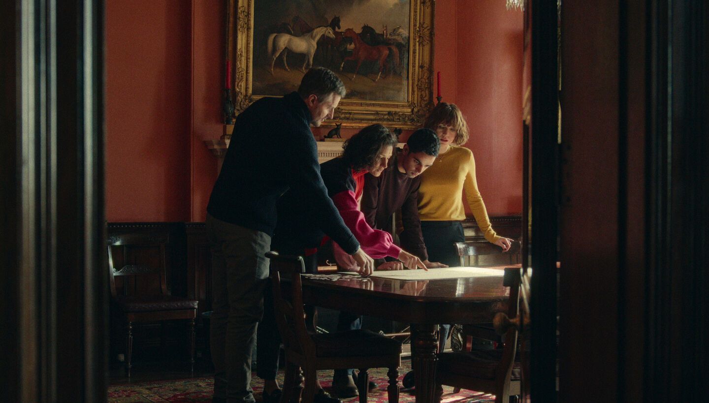 Obsession: Bild Charlie Murphy (II), Richard Armitage, Indira Varma ...