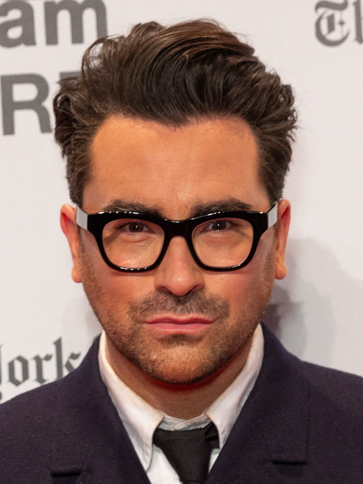 Dan Levy : ihre Filme und Serien im Stream - FILMSTARTS.de