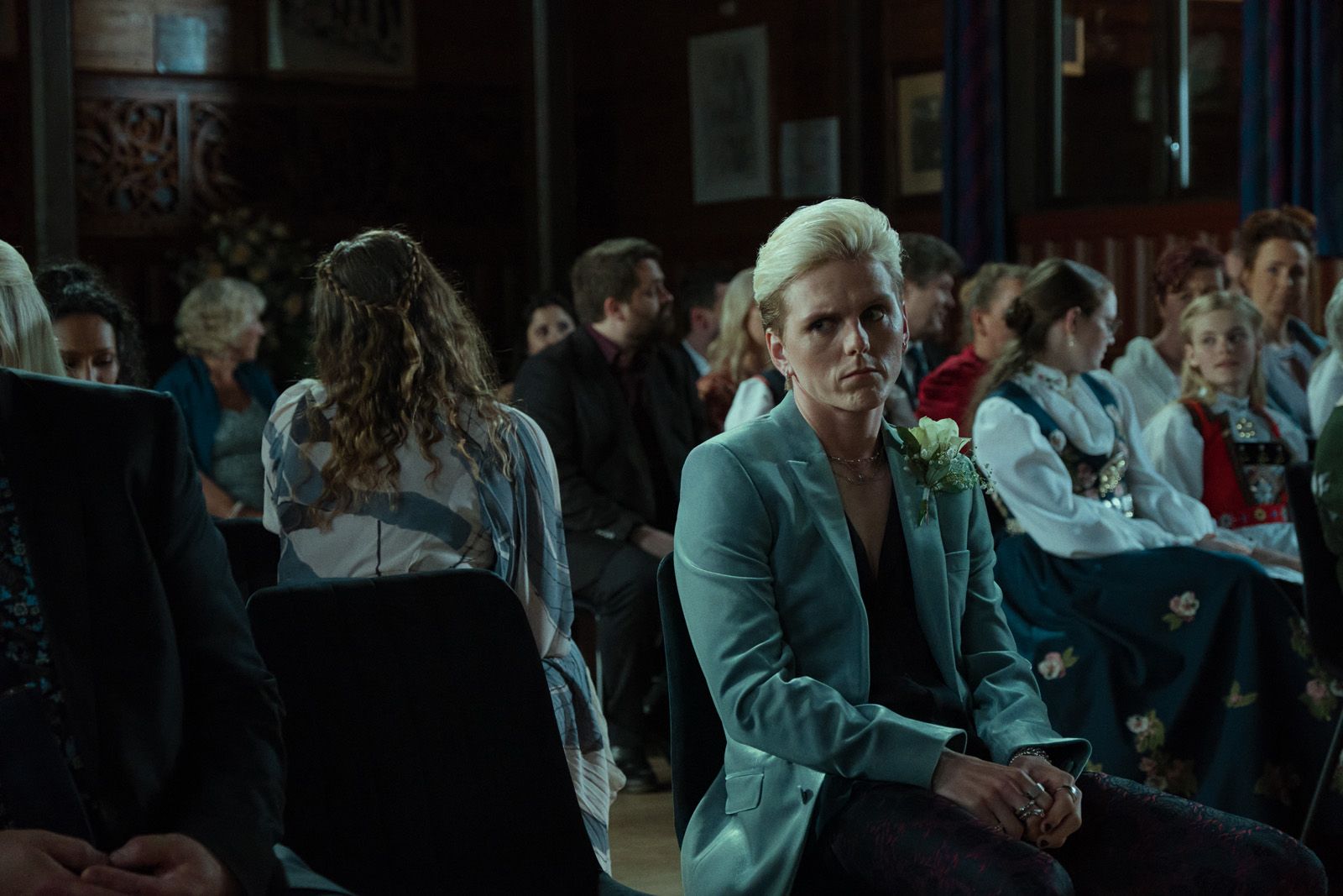 Ragnarök: Bild Jonas Strand Gravli - 13 von 38 - FILMSTARTS.de