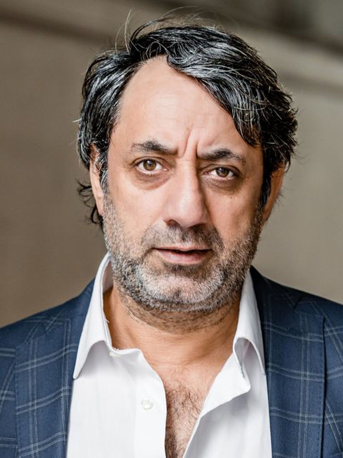 Nazmi Kırık - FILMSTARTS.de