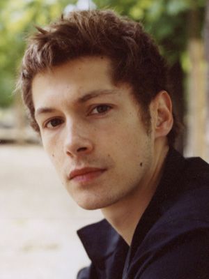 Bild zu Cyril Descours - Kinoposter Cyril Descours - Foto 62 von 64 ...