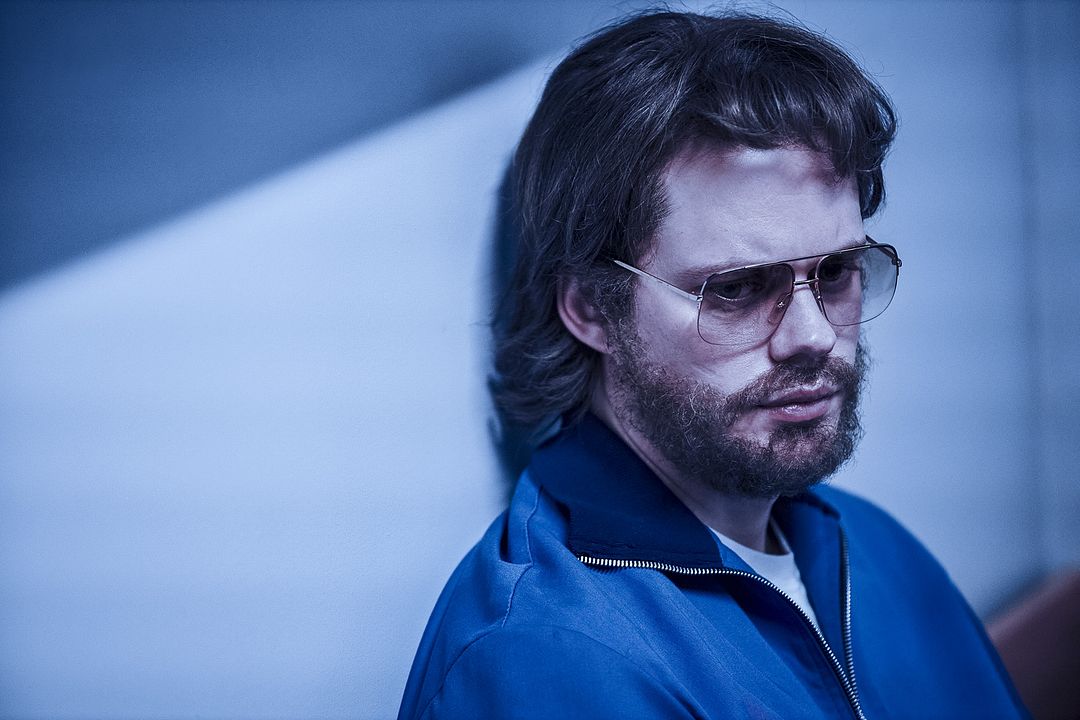 Clark: Clark : Bild - 2 von 17 - FILMSTARTS.de