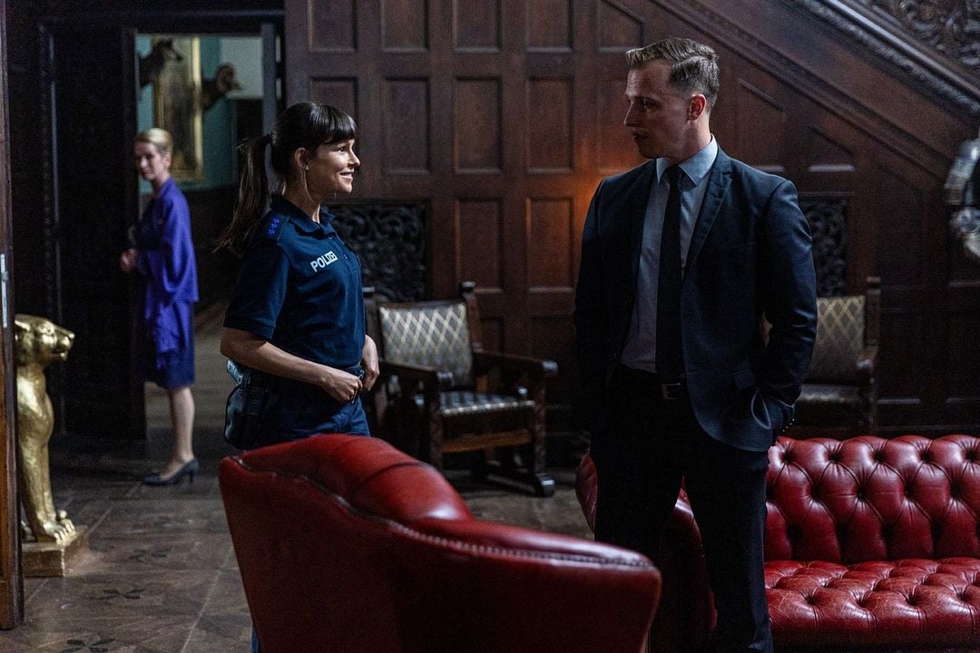 Foto zu Miss Merkel – Ein Uckermark-Krimi - Bild 15 auf 35 - FILMSTARTS.de