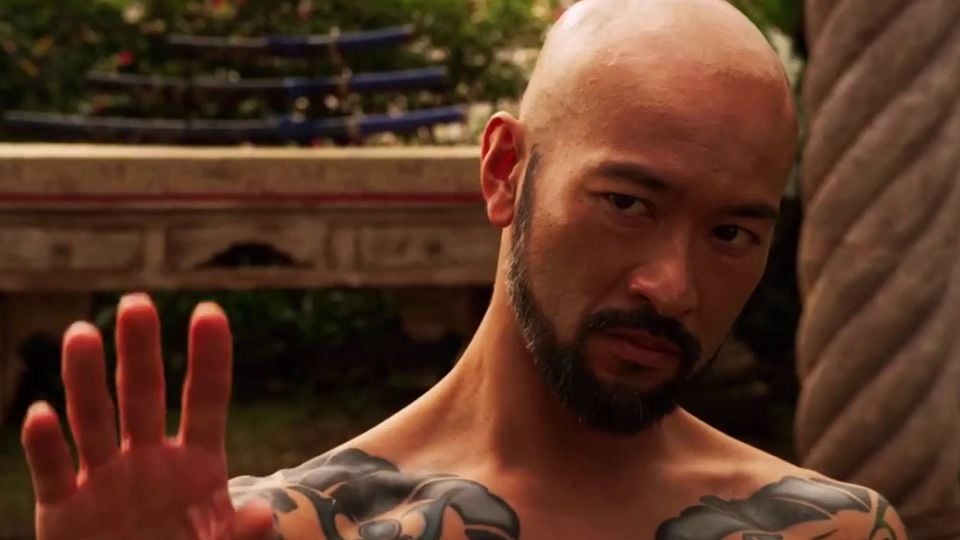 Falcon Rising Trailer - Falcon Rising Trailer OV - FILMSTARTS.de