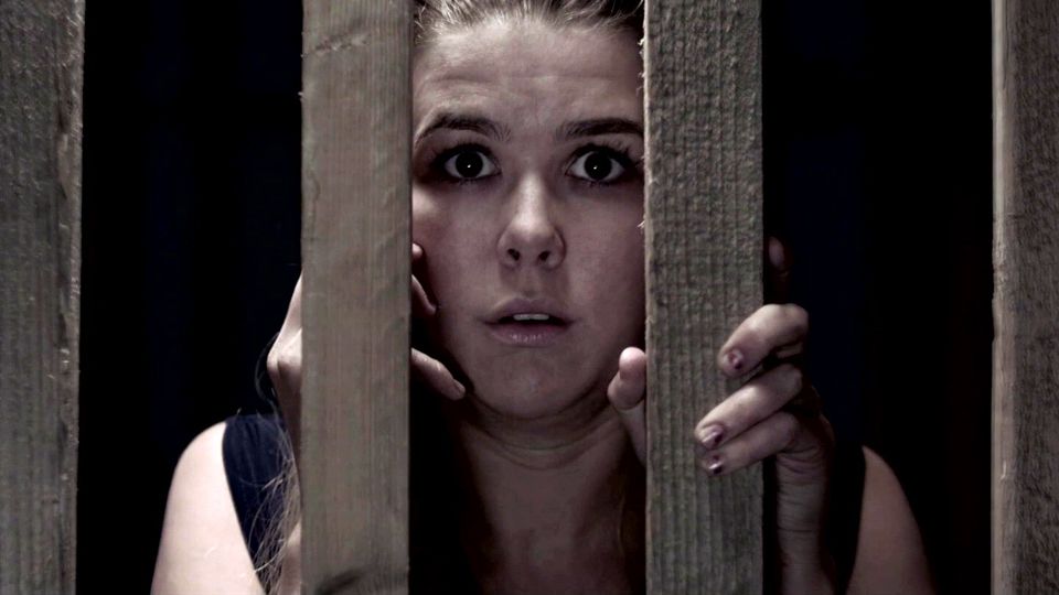 Cage Trailer - Cage Trailer OV - FILMSTARTS.de