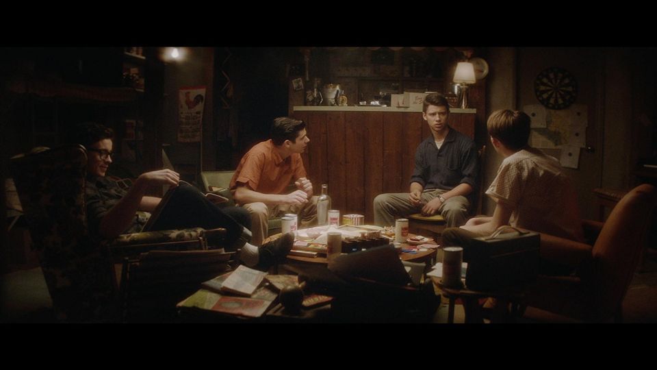 Flock of Four Trailer - Flock of Four Trailer OV - FILMSTARTS.de