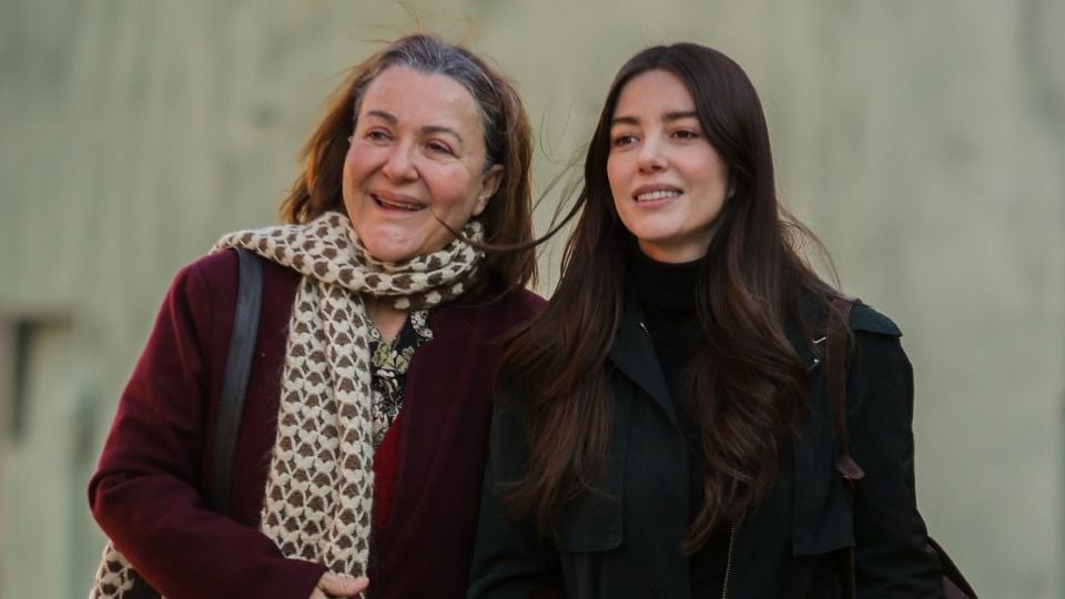 Annem Trailer - Annem Trailer OmU - FILMSTARTS.de