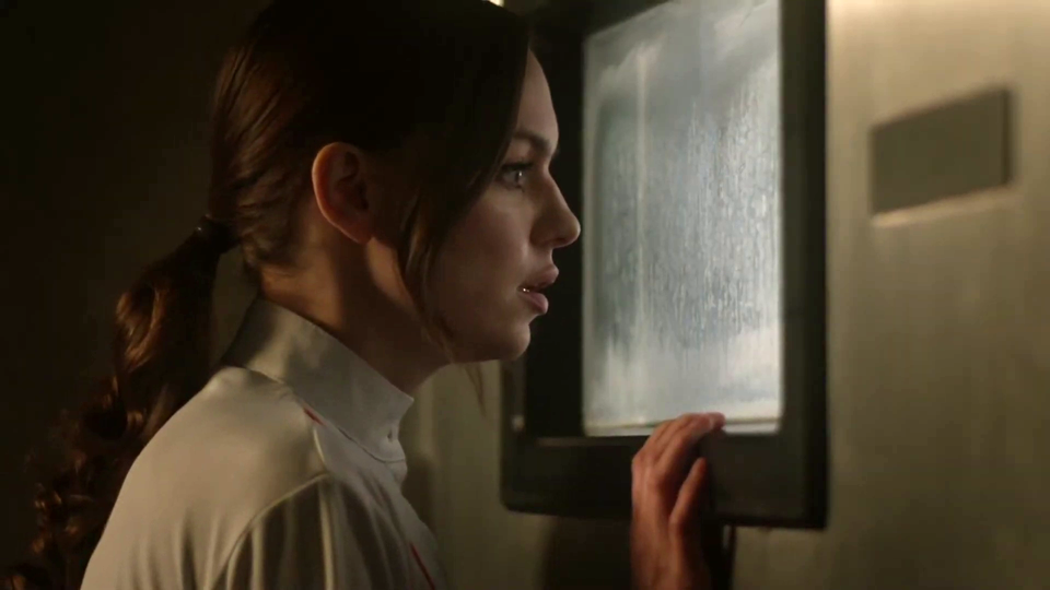 The Complex: Lockdown Trailer - The Complex: Lockdown Trailer OV - FILMSTARTS.de