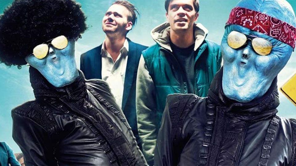 Alien Addiction Trailer - Alien Addiction Trailer OV - FILMSTARTS.de