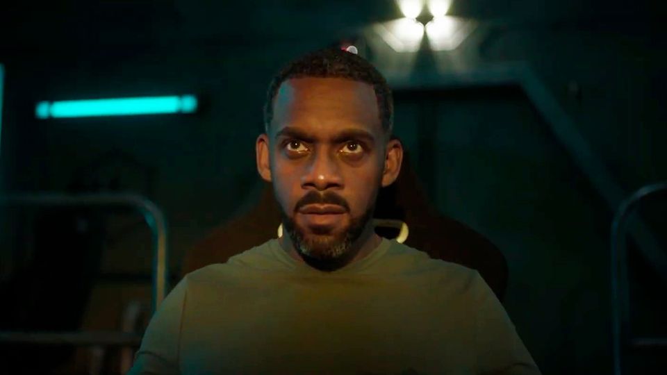 Deus Trailer - Deus Trailer (2) OV - FILMSTARTS.de