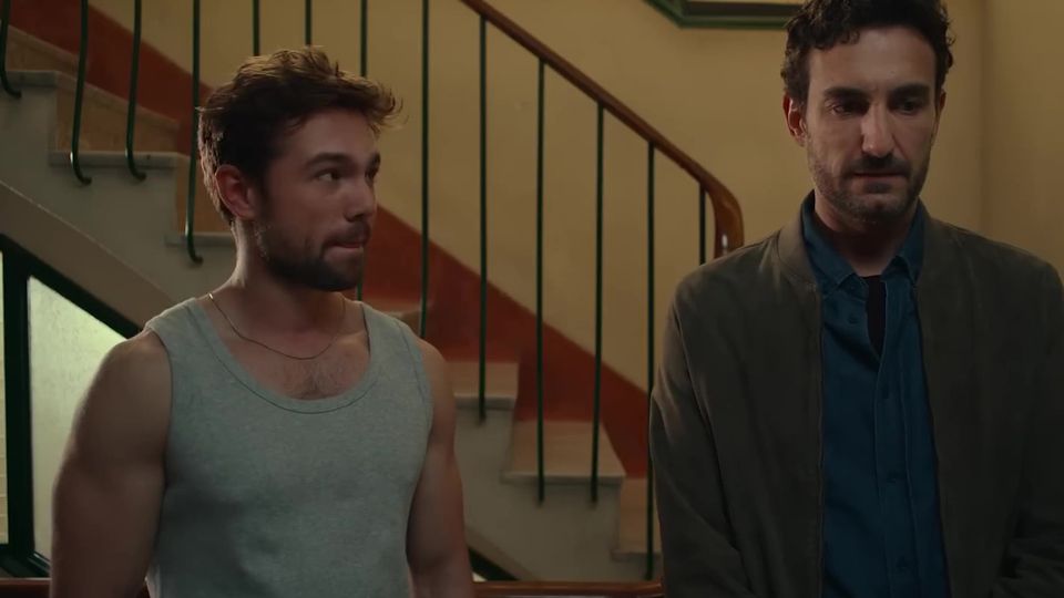 Smiley Trailer OV - Trailer Smiley - FILMSTARTS.de