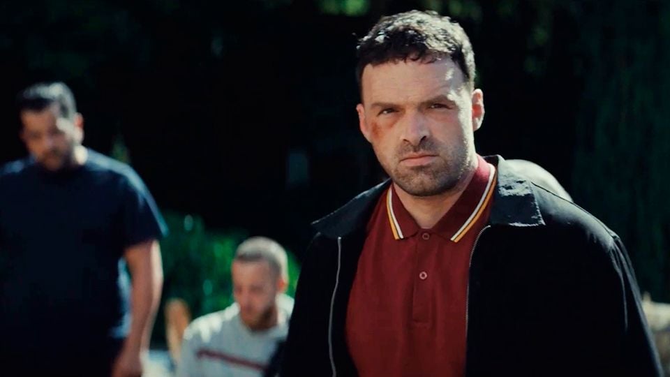 AKA Trailer - AKA Trailer DF - FILMSTARTS.de