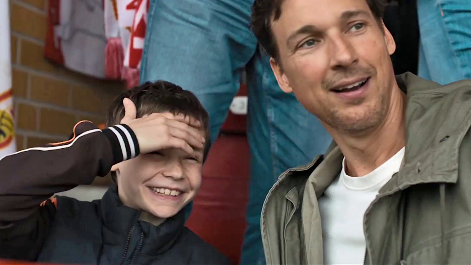 Wochenendrebellen Trailer - Wochenendrebellen Trailer DF - FILMSTARTS.de