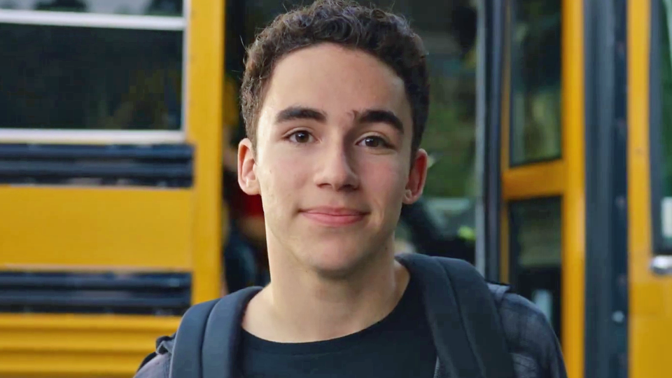 Camp Hideout Trailer - Camp Hideout Trailer DF - FILMSTARTS.de